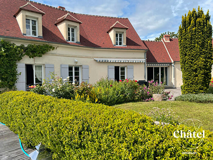 Maison 6 pièces à Montlognon, à vendre