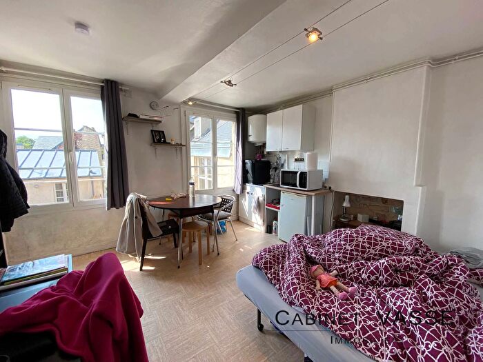 Appartement 1 pièce à louer à Caen, Haie Vigné