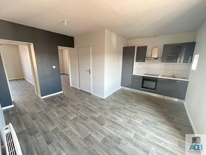 Appartement 3 pièces à Roanne, à louer