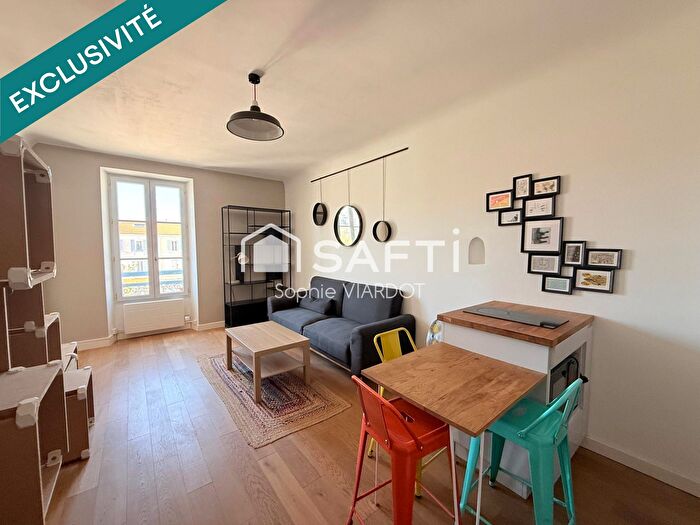 Appartement 2 pièces à vendre à Carqueiranne