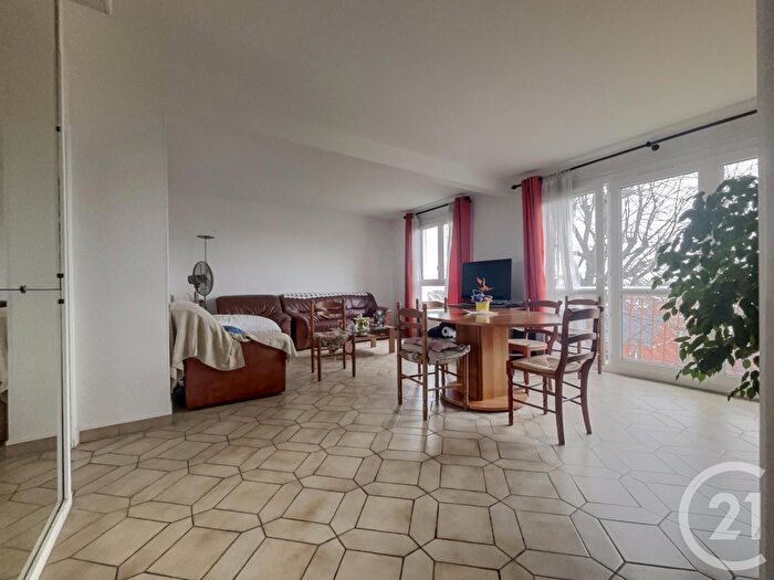 Appartement à vendre - Drancy, Le Petit Drancy - 4 pièces - 2 chambres