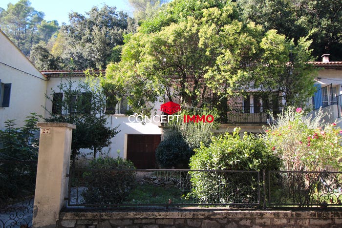 Appartement 4 pièces à Méounes-lès-Montrieux, à vendre