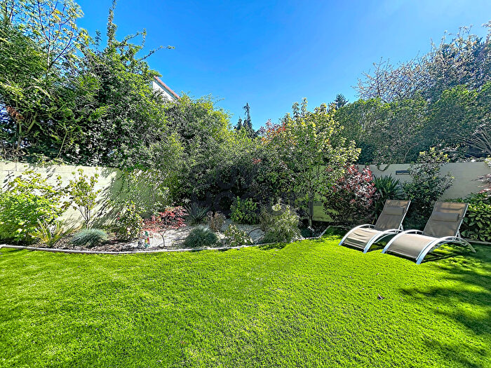 Vitry-sur-Seine, Le Fort - Maison 8 pièces à vendre