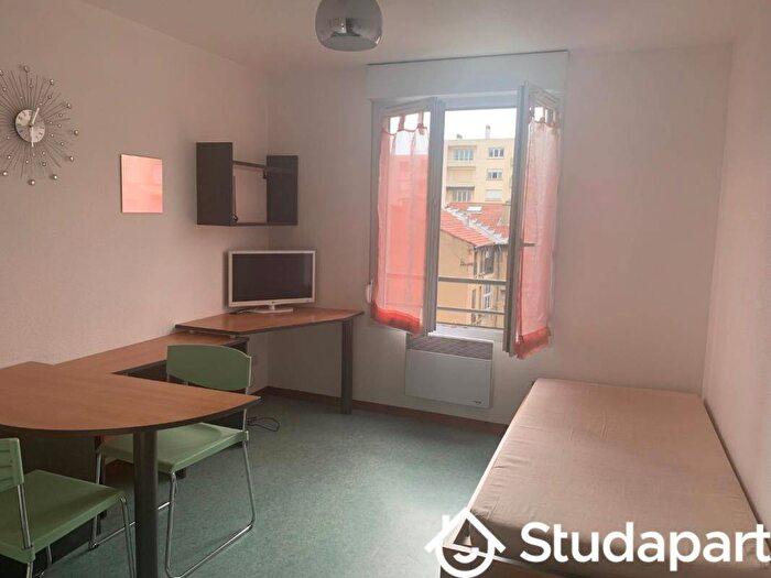 Appartement à louer - Bizillon-Centre Deux, Saint-Étienne - 1 pièce