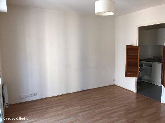 Quartiers Centre, Centre-ville - Appartement 2 pièces à louer