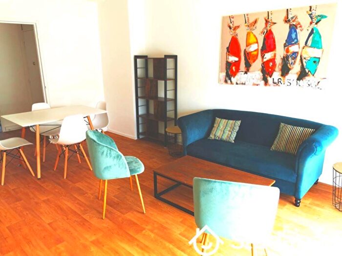 Appartement à louer - Sardine-Chiquet, Pessac - 1 pièce - 4 chambres