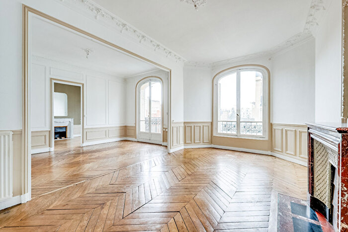 Appartement à vendre - Paris e , Mouton, Duvernet - 5 pièces - 3 chambres