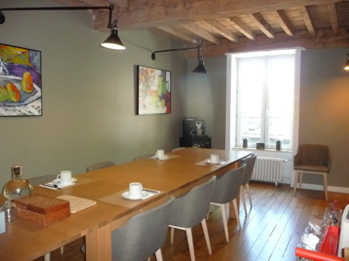 Appartement 8 pièces à vendre - Montbrison, Centre-ville