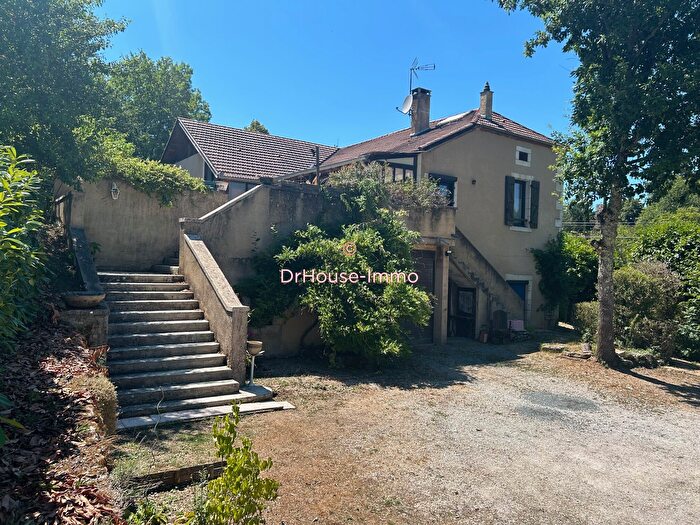 Maison 9 pièces à vendre à Luzech