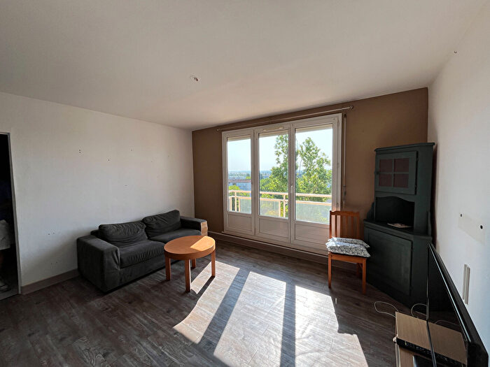 Appartement à vendre - Bourges, Chancellerie, Gibjoncs, Moulon - 2 pièces - 1 chambre