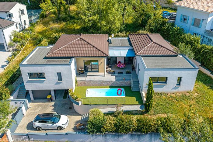 Maison 6 pièces à vendre à Agen, Rocher de Saint-Esprit, Hôpital