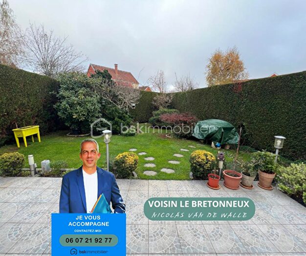 Maison à vendre - Voisins-le-Bretonneux - 10 pièces - 5 chambres