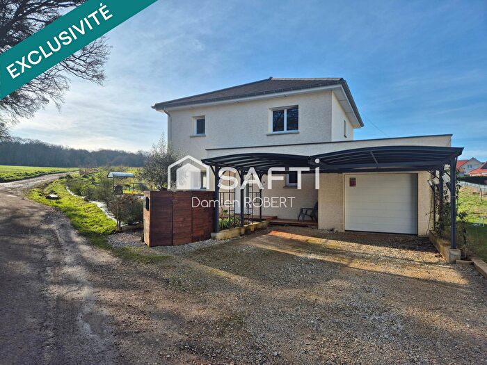 Maison à vendre - Burgille - 5 pièces - 3 chambres