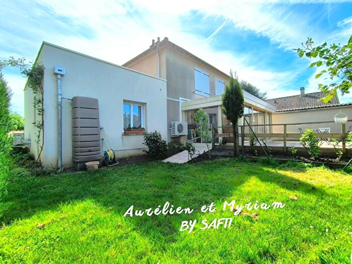 Maison 6 pièces à Saint-Germain-Beaupré, à vendre