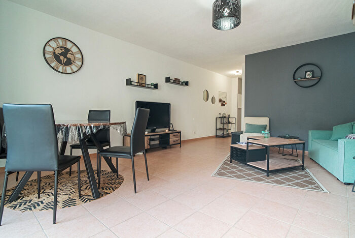 Maison à louer - Carcassonne, Cité Médiévale, Barbacane, Trivalle - 3 pièces - 2 chambres