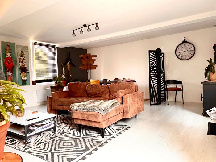 Appartement 4 pièces à Abbeville, Centre-ville, à vendre
