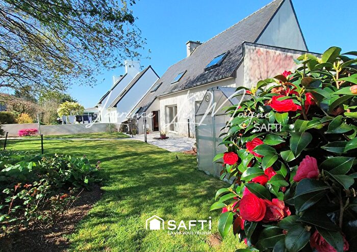 Maison à vendre - Saint-Divy - 6 pièces - 5 chambres