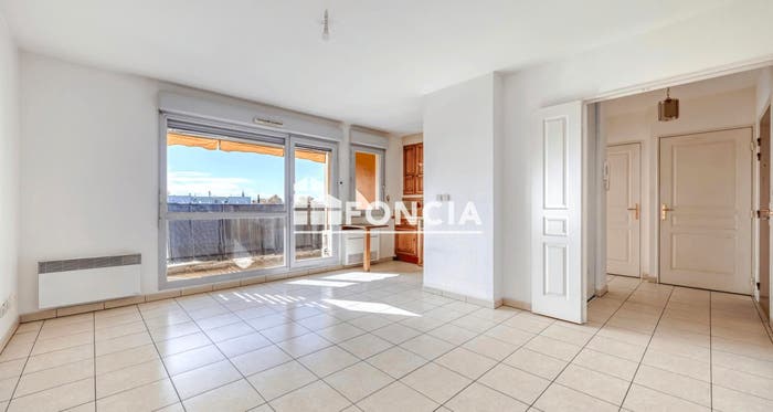 Saint-Fons, Centre-ville, Chassagnon - Appartement 2 pièces à vendre
