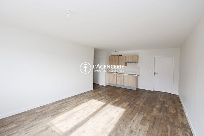 Appartement à louer - Albi, Centre-ville - 3 pièces - 2 chambres