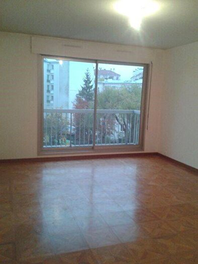 Sorano-Centre Ville, Vincennes : Appartement 2 pièces à louer