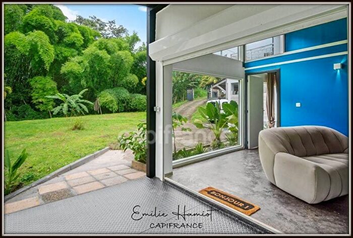 Appartement à louer - Fort-de-France - 3 pièces - 2 chambres