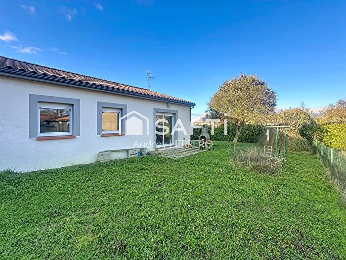 Maison à vendre - Pechbonnieu - 4 pièces - 3 chambres