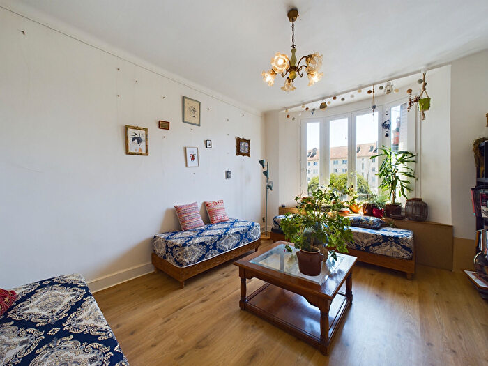 Appartement à louer - Aurillac, Centre-ville - 3 pièces - 2 chambres