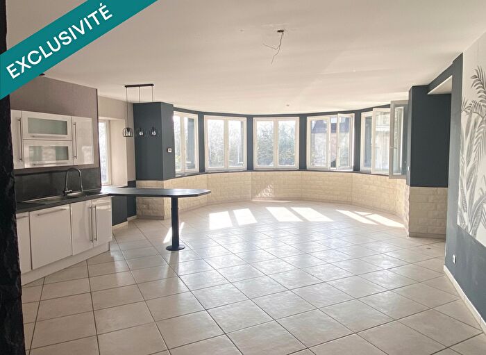 Appartement à vendre - Hagondange - 4 pièces - 3 chambres