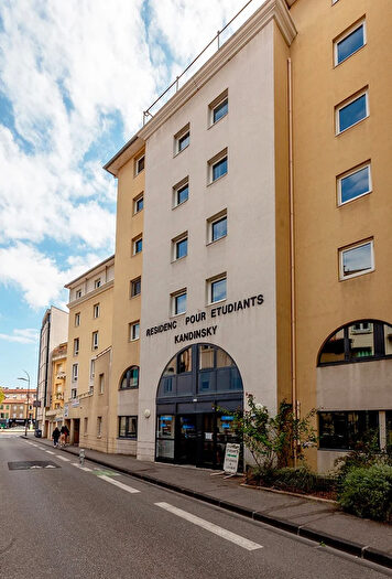 Appartement à vendre - Valence, Le Polygone - 1 pièce - 1 chambre