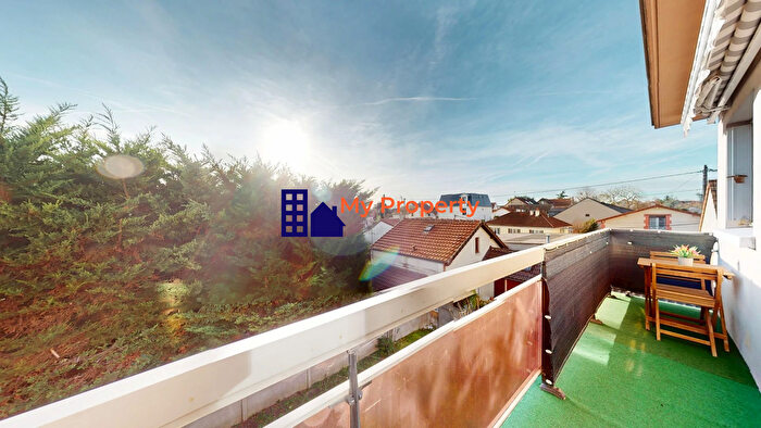 Appartement à vendre - Carrières-sur-Seine - 2 pièces - 1 chambre