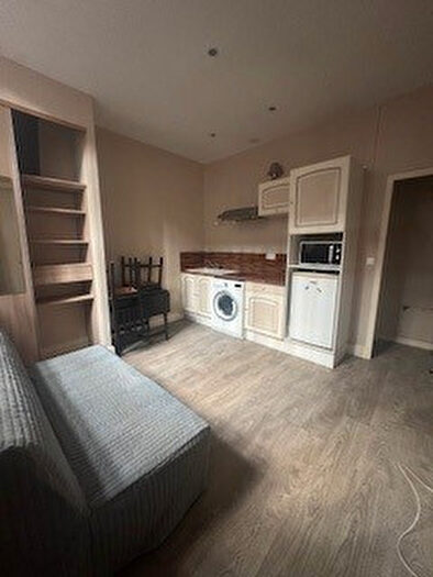 Appartement à louer - Bordeaux, Saint-Pierre - 1 pièce
