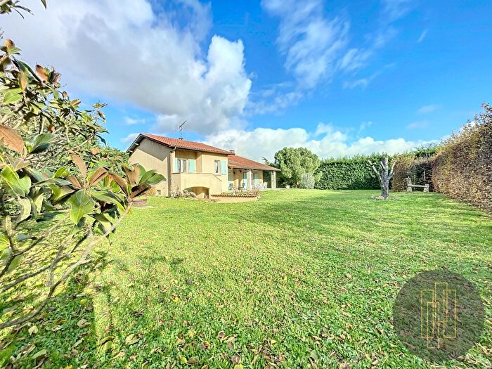 Maison à vendre - Blacé - 6 pièces - 4 chambres