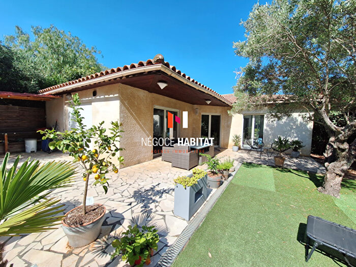 Maison 5 pièces à louer à Saint-Aunès