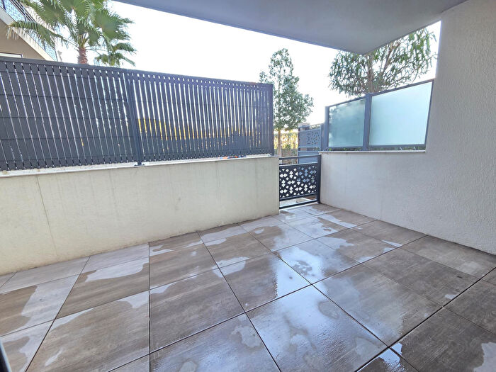 Appartement à louer - Sanary-sur-Mer, Centre-ville, Port - 2 pièces - 1 chambre