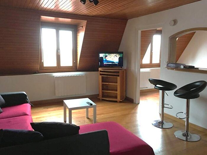 Appartement à louer - Montbéliard - 3 pièces - 2 chambres