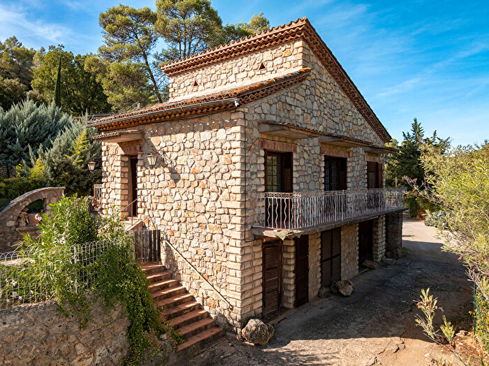 Taradeau : Maison 5 pièces à vendre