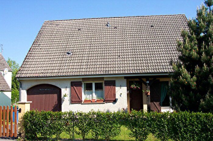 Maison 5 pièces à La Flamengrie, à louer