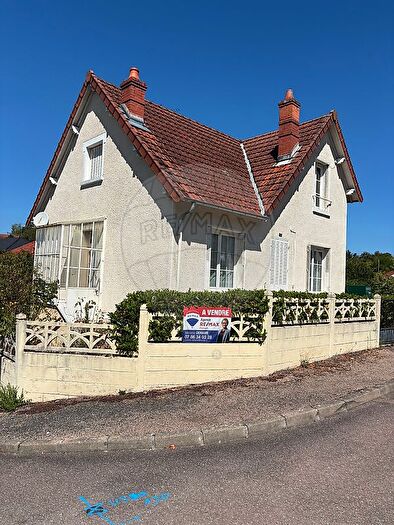 Maison 4 pièces à Saint-Léger-des-Vignes, à vendre