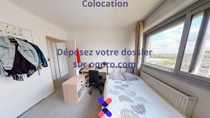 Appartement à louer - Plateau-Grèves-Europe-Gare du Stade-Fossés Jean, Colombes - 4 pièces - 3 chambres