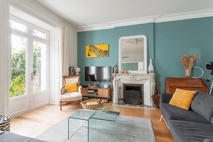 Maison 8 pièces à Nantes, Monselet, à vendre