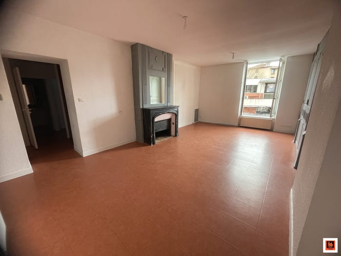 Appartement 3 pièces à louer - Thiers