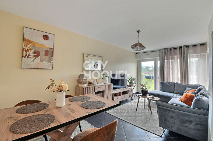 Appartement 4 pièces à vendre - Vénissieux, Centre-ville