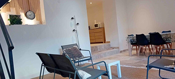 Appartement à vendre - LIsle-sur-la-Sorgue - 4 pièces - 2 chambres