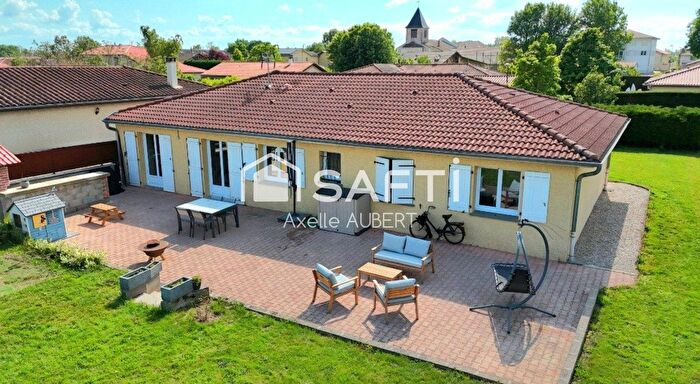 Maison à vendre - Saint-Nizier-le-Désert - 5 pièces - 4 chambres