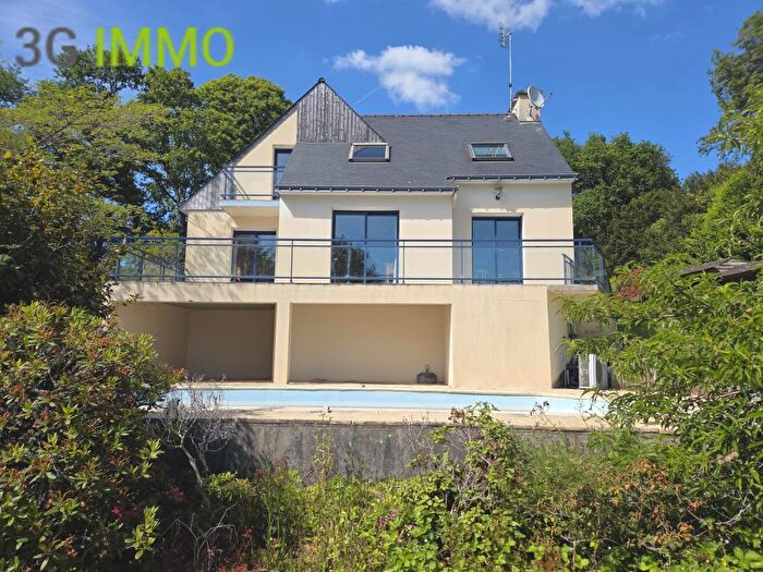 Maison à vendre - Gourin - 7 pièces - 5 chambres