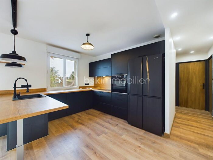 Maison à vendre - Courcelles-Chaussy - 7 pièces - 5 chambres