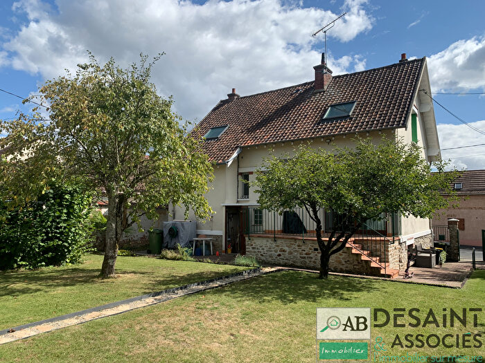 Maison à louer - Mortcerf - 5 pièces - 4 chambres