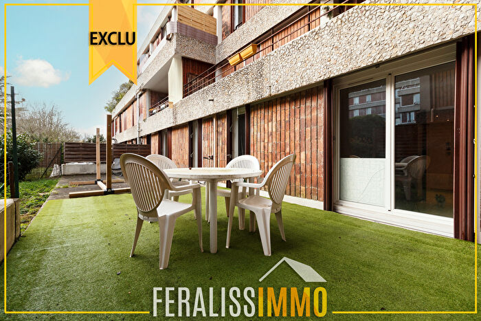 Appartement à vendre - Éragny, Papeterie - 7 pièces - 4 chambres