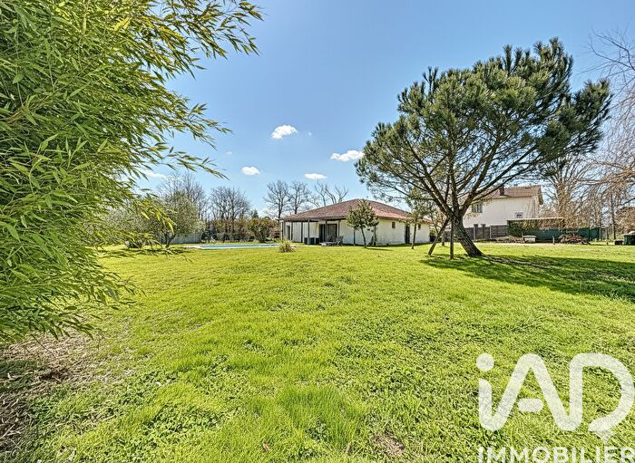 Maison à vendre - Eugénie-les-Bains - 5 pièces - 2 chambres