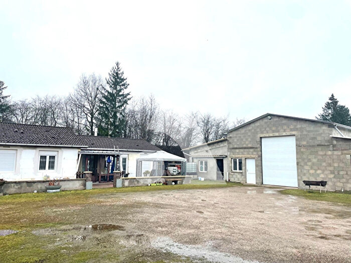 Maison à vendre - Neufchâteau - 4 pièces - 3 chambres